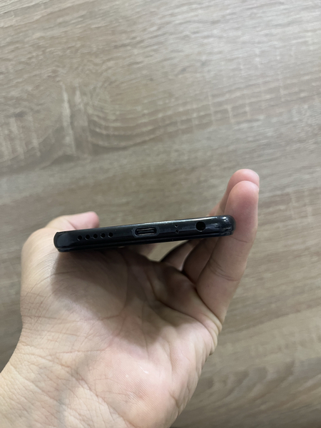 Redmi Note 8 32GB.    ..