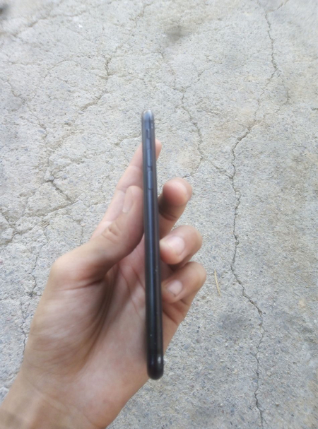 iPhone se2020 srochna kelshamz