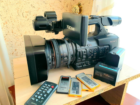 Видеокамера Sony PXW-X160