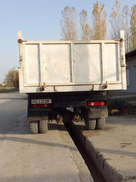 Gaz 3309 sotiladi