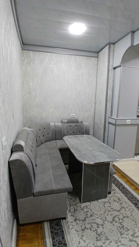 Chilonzor metro 3 xona Bollarga Qizlarga Shariy oilagayam beriladi.