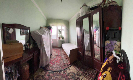Продаётся квартира, 4х комн, 9 мкн