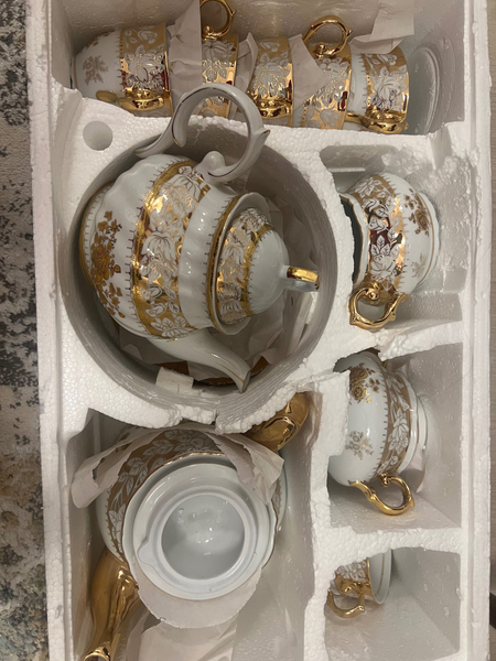 Chinni komplekt, judayam yaxshi holatda