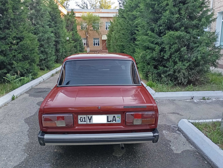 Продам Ваз 2105 двигатель 05