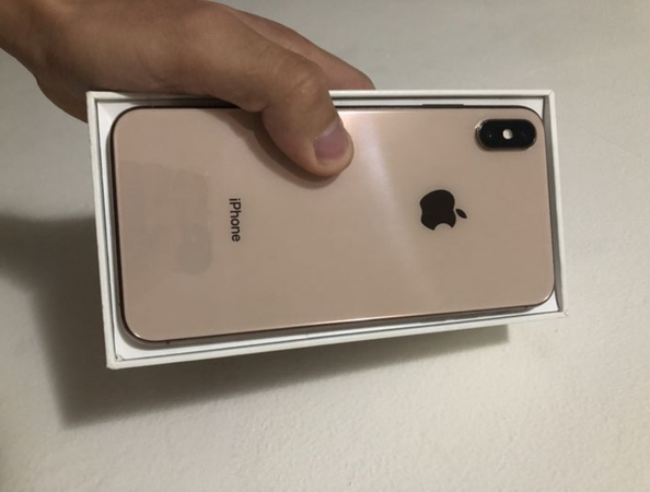 Nomi: Iphone xs max 64gb ll/a
