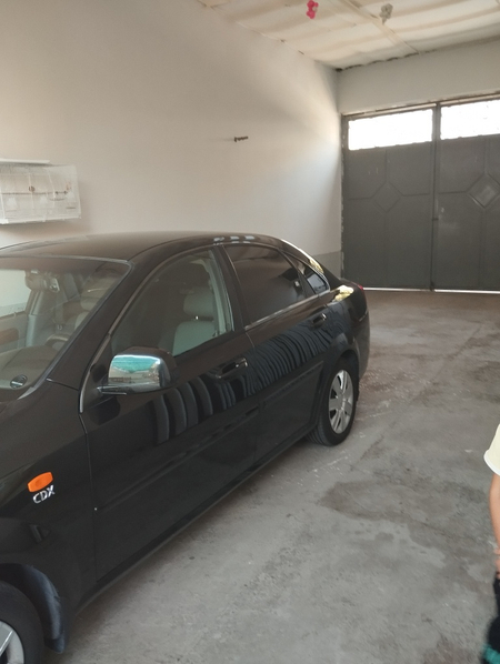 jentra 2015 yil 280000 km yurgan 2,3petnosi bor ichiga otmagan