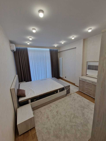 ЖК Новза Goldenhouse!Сдается 2х ком квартира !Большой озеленённый двор