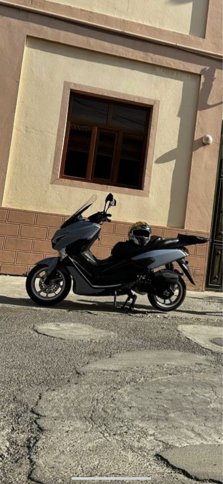 Nmax scooter 175cc 2024 yil