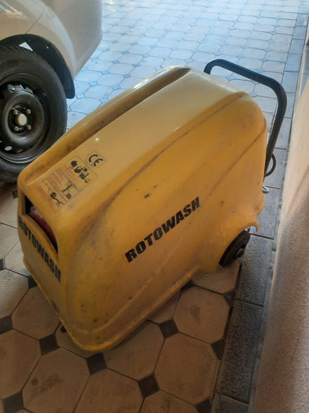 Karcher 2500, 380W