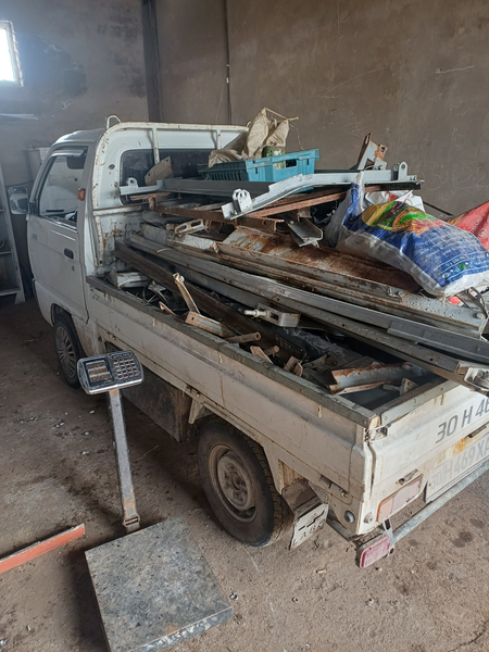 3500 Sum Metallolom Metalalom  olamiz. Har xil Metal Pererabotka