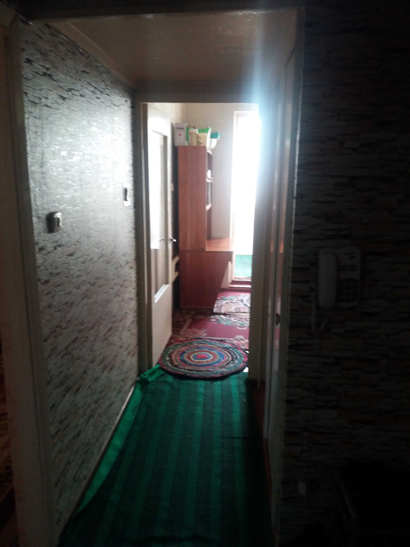 Продаётся квартира на массиве Феруза 4/5/5