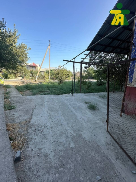 В КРЕДИТ через Банк.Продаётся 3х комнатная 1-этаже.ХБК Троллейбусный