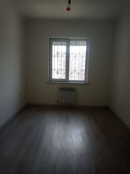 Sergeli 10 Hudud 2 xona srochno Sotiladi