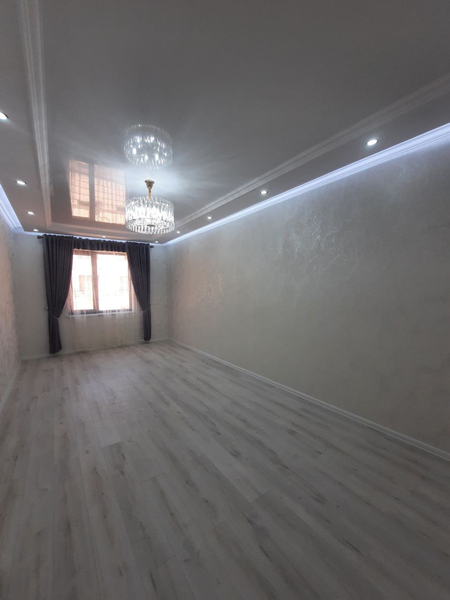 Срочно продаётся 3х комнотная квартира. 90м2