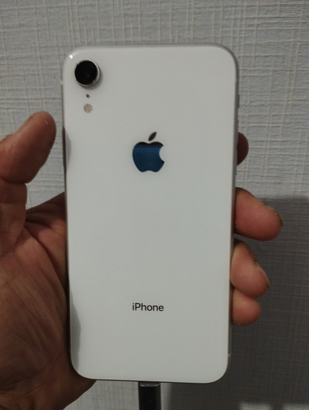iPhone Xr koreyski