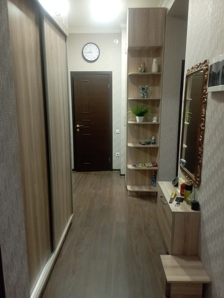 3/4/8 Яккасарай, Golden Haus, Мукимий