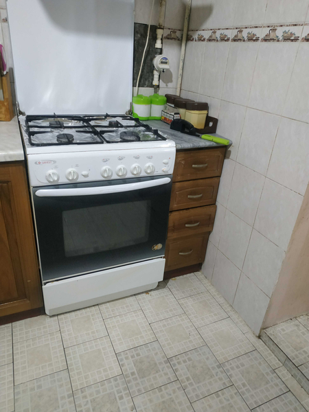 Хазайинли квартира мирзо Улугбек туманида ттз да 1 та хона