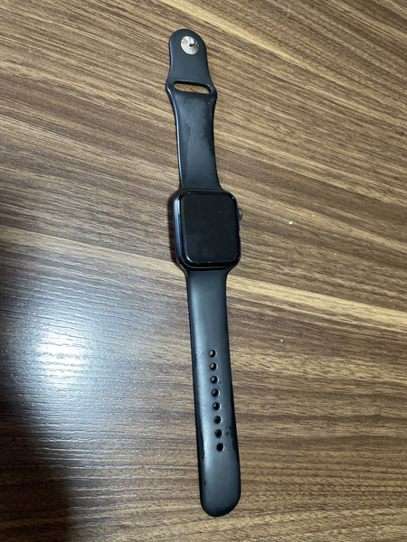 Smartwatch yaxshi narxda yahshi kachestvada