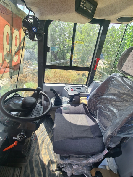 Погрузчик Хсмж ХС936 1.8куб джойстик