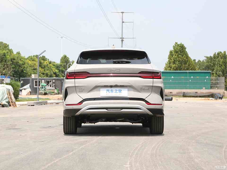 BYD SONG PLUS Hybrid 2024