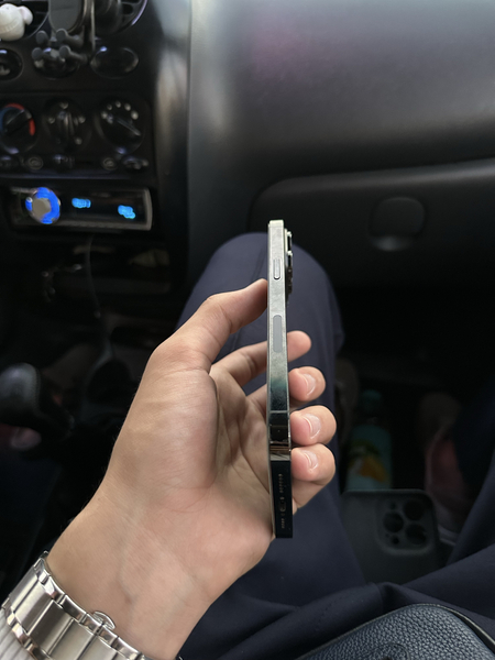 Iphone 14pro max e-sim