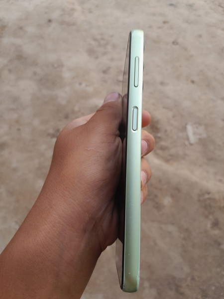 Samsung A14 sotiladi