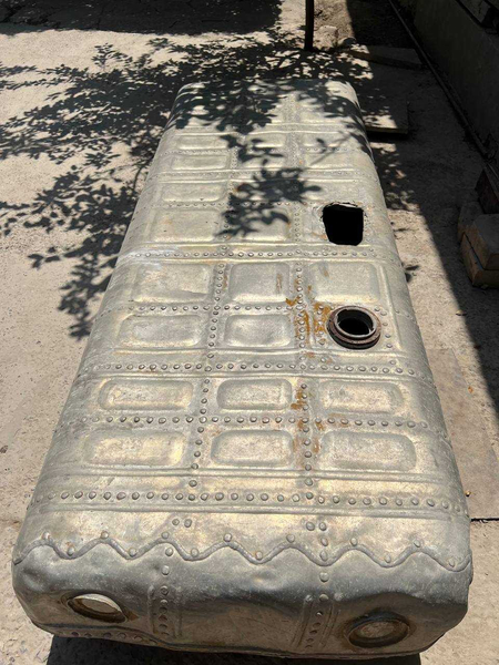 Алюминиевый бак 215×80×45