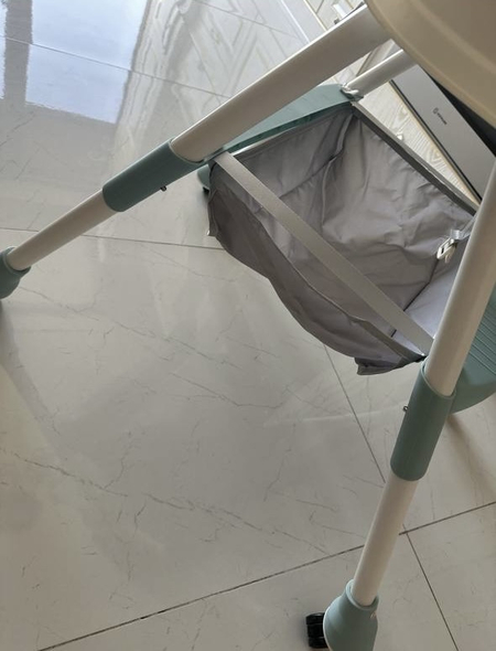bolalar stolchasi yangi qulay