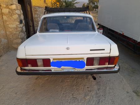 Volga 31 02 radnoy kraska 2001 yil