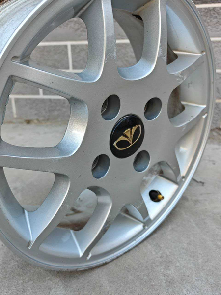 Алюминиевые диски 15 GM на Gentra/Lacetti