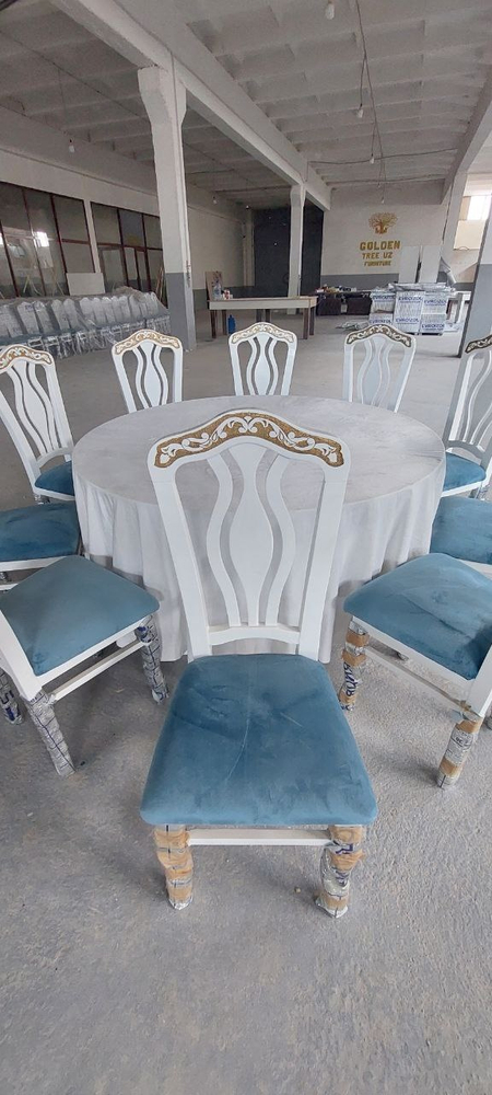 Mebel restoran tuyxonalar uchun