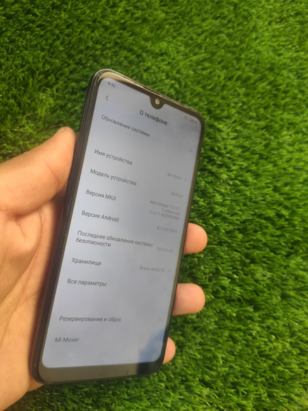 Redmi Mi play sotiladi