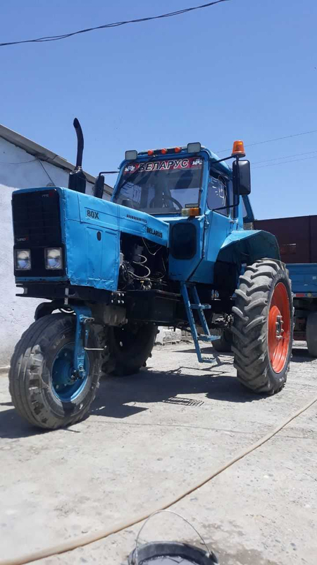 MTZ.80.X sotiladi kampilik tilichka pulugi bilan