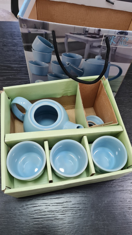 Сервиз чайный классика