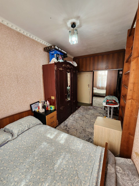 Продается дом 2/1/4 + 2 подвала + 2 парковочных места Сирочна уй