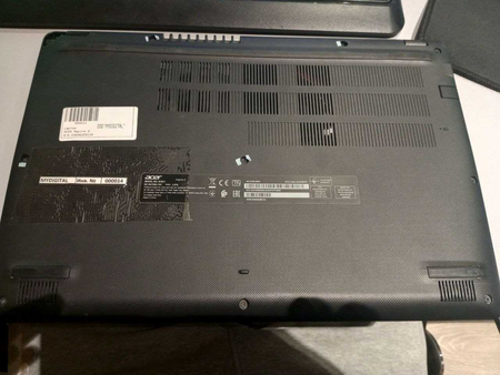 ACER Aspire 3 неисправный на запчасти