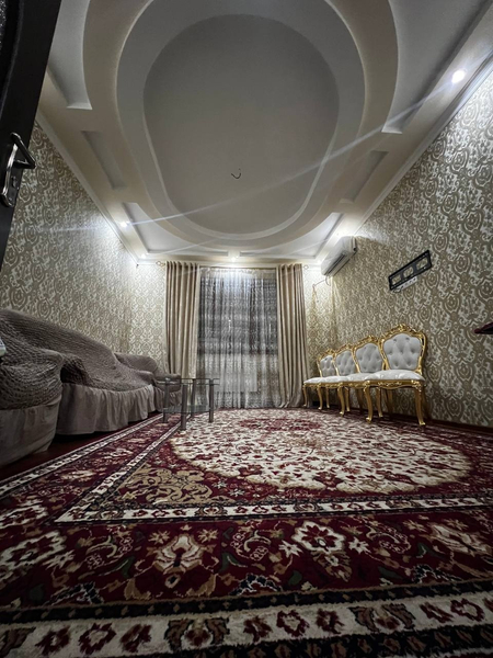 Новостройка Чиланзар район Домбрабод 2/2/3 С ремонтом 86 м²
