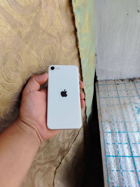 Iphone Se 2022 64gb srochna
