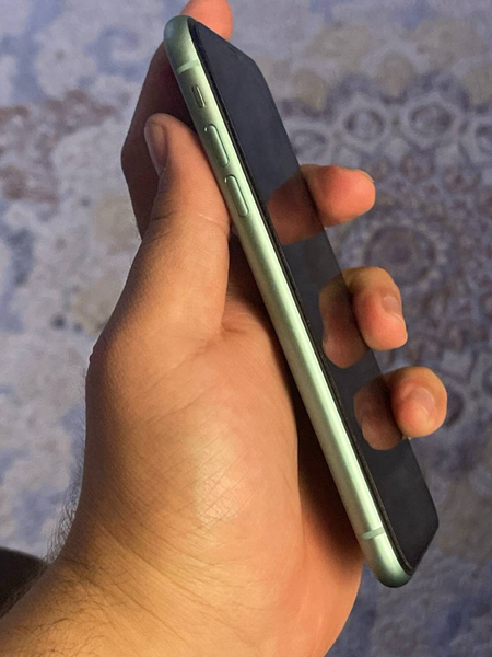 Iphone 11 64 gb srochniy