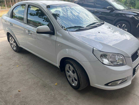 nexia 3 avtoman 2 evro oq kraska toza 86000 probeg