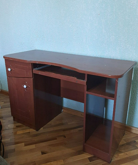 Компьютерный стол