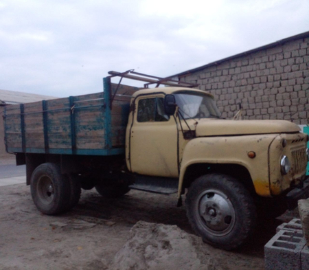 Gaz 52 sotiladi holati yaxshi