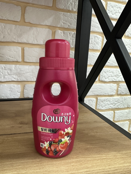 Концентрированный кондиционер для белья Downy 1 litr. Made in Korea