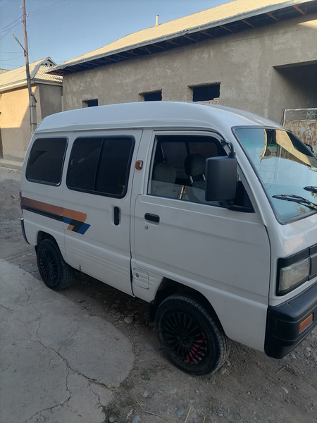 Daewoo.  Damas 1
