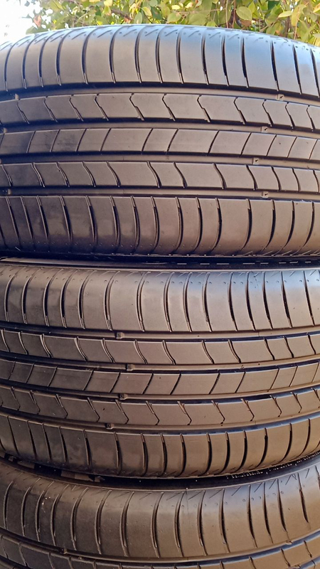 215 55 R17 Shina Kumho Ecsta Koreysky