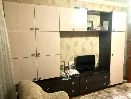 Шахристанская продаётся своя квартира 4(5) ком/6 этаж/  100 м2.
