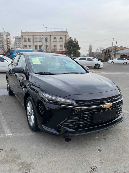 :ORIENT LEASING: kompanyasi