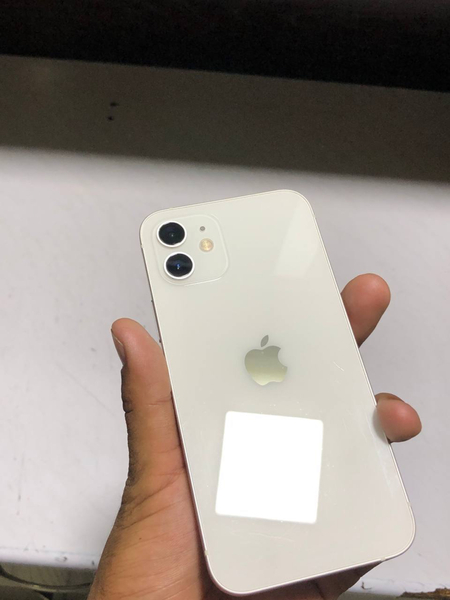 Iphone 12 idial holatda 1 qul