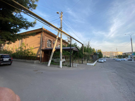 Uchatka Sotiladi