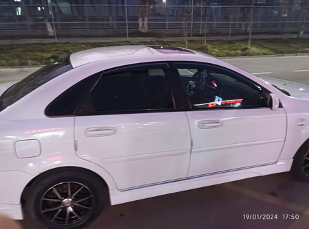 Lasseti 1.8 Aftomat srochni sotladi